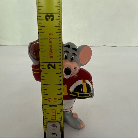 Toys | 1986 Chuck E Cheese Football Advertising Pvc Vintage Figure ...